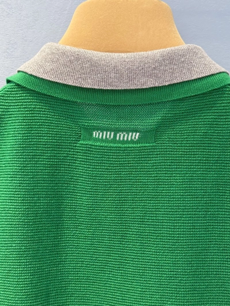 Cut-rate Unclassified Brand T-Shirts