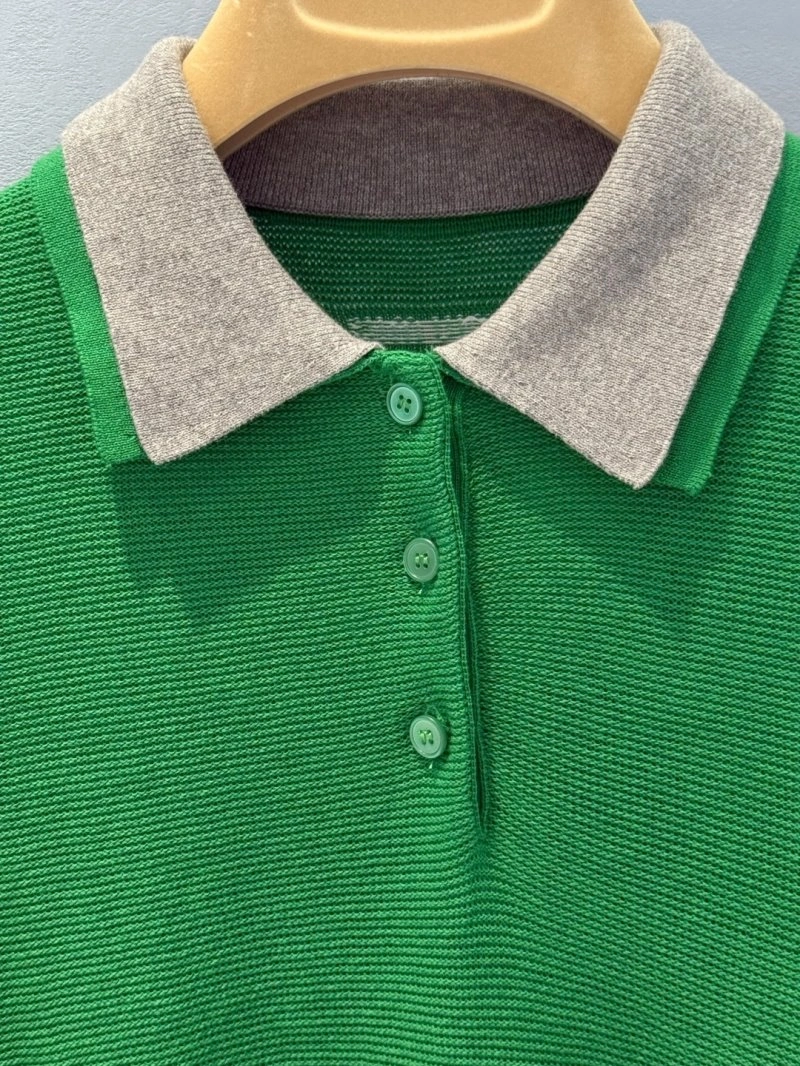 Cut-rate Unclassified Brand T-Shirts