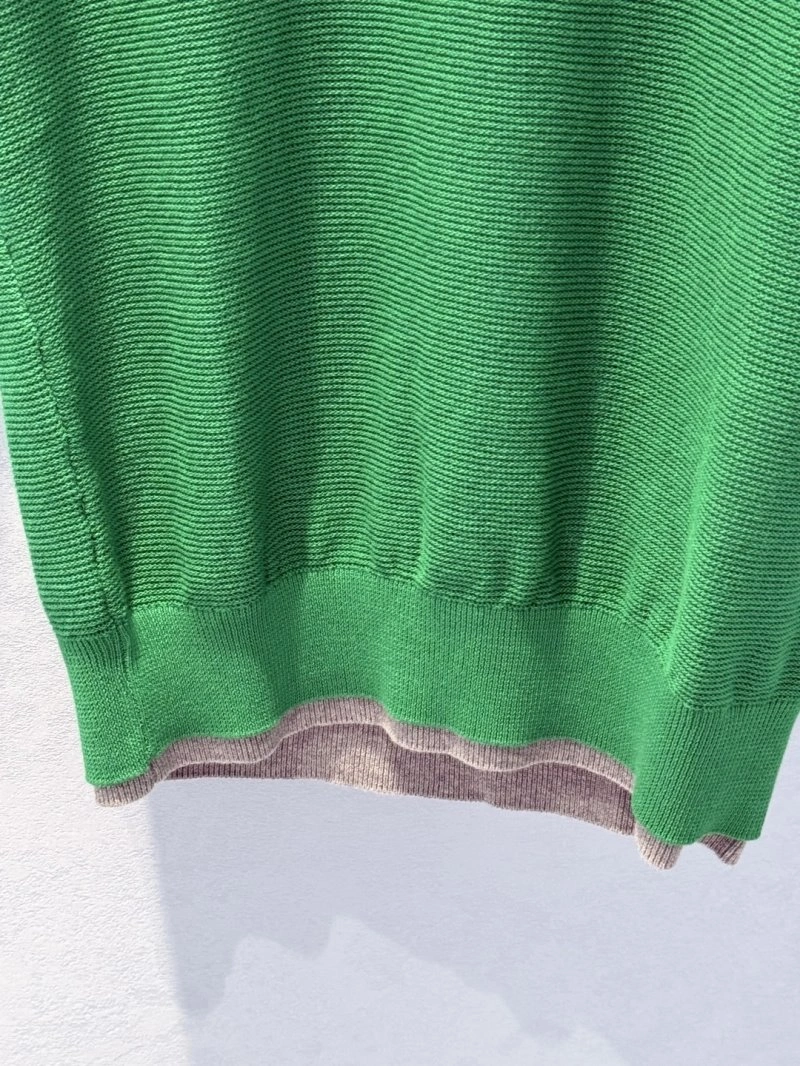 Cut-rate Unclassified Brand T-Shirts