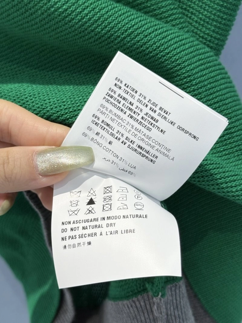 Cut-rate Unclassified Brand T-Shirts