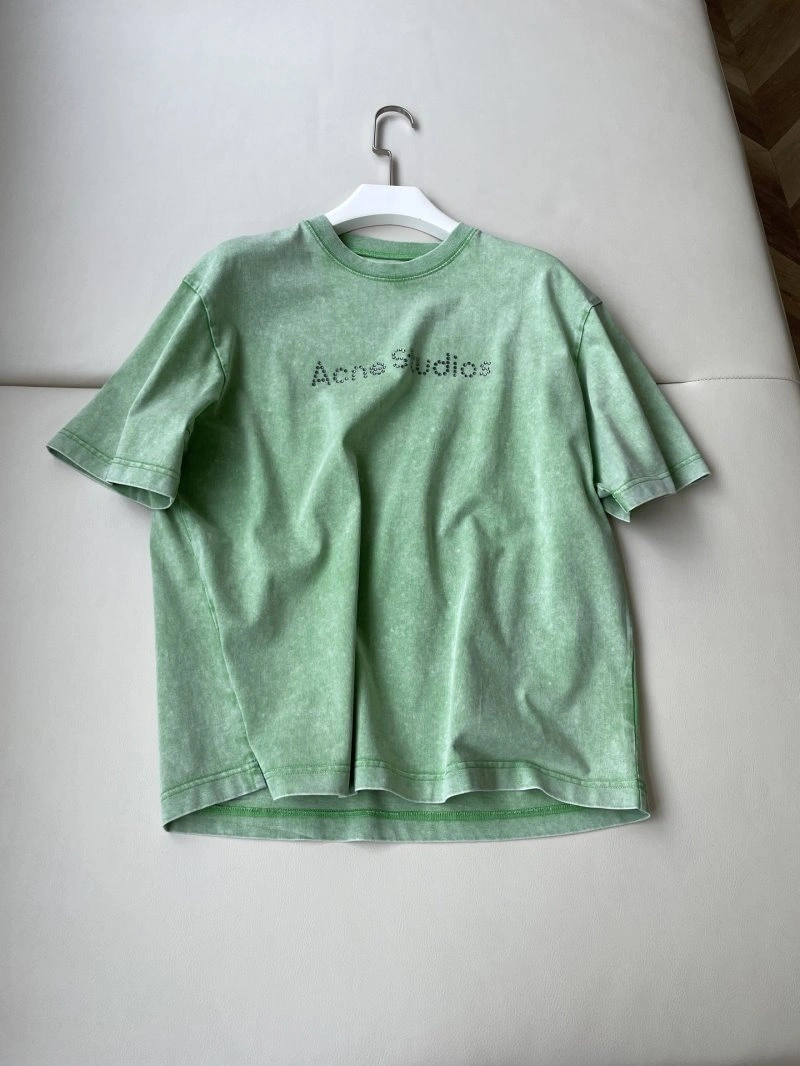 Unclassified Brand T-Shirts