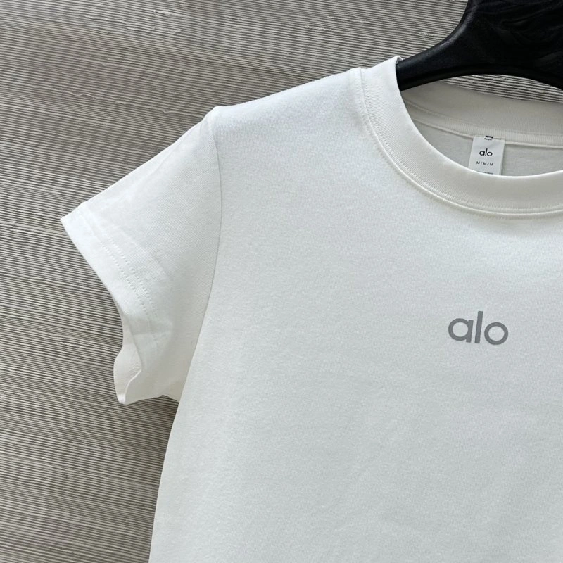 Authentic Unclassified Brand T-Shirts