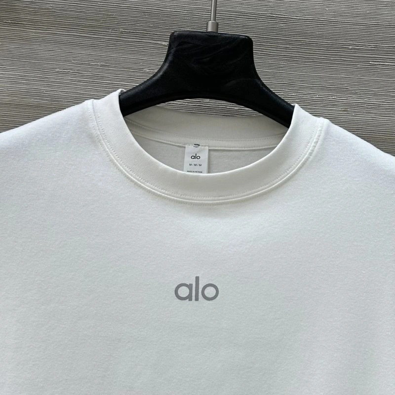 Authentic Unclassified Brand T-Shirts