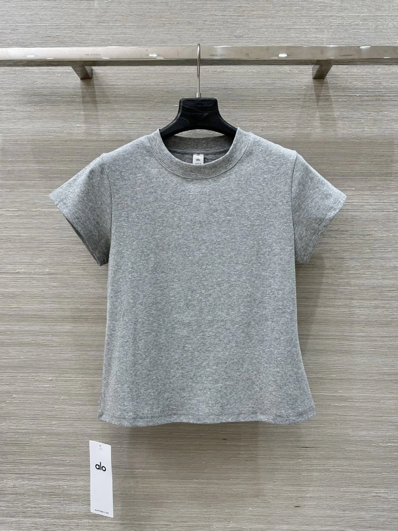 Unclassified Brand T-Shirts