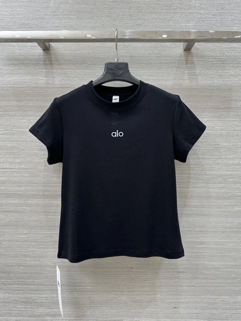 Unclassified Brand T-Shirts