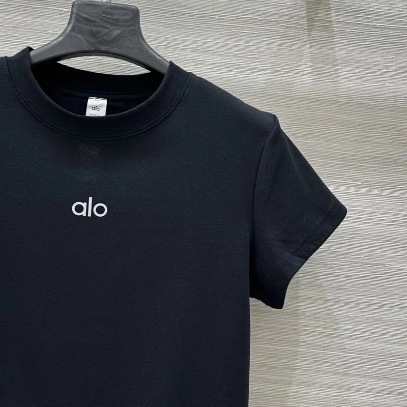 High fidelity Unclassified Brand T-Shirts