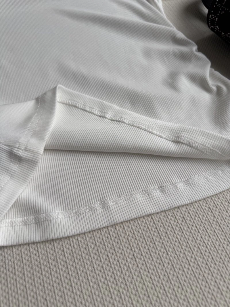 Top mirror Unclassified Brand T-Shirts