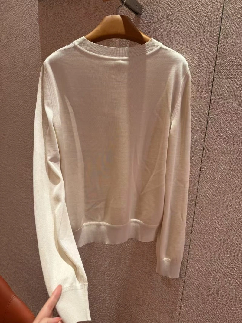 Cut-rate Unclassified Brand T-Shirts