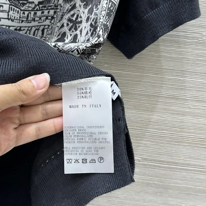 Real Unclassified Brand T-Shirts