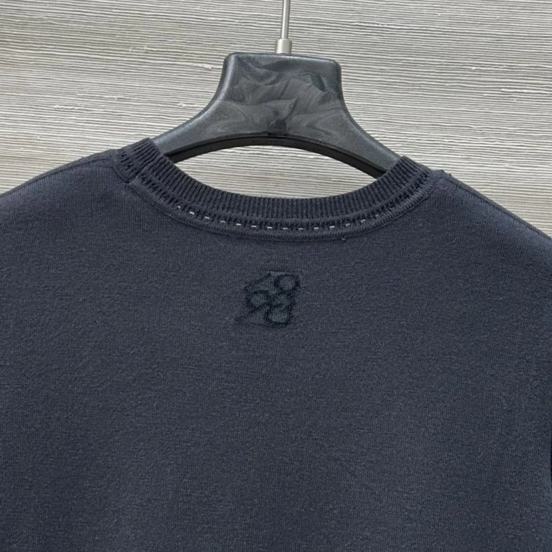 Real Unclassified Brand T-Shirts