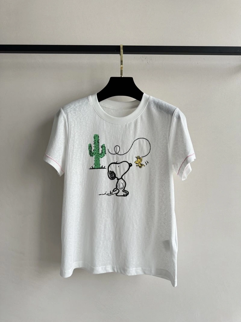 Unclassified Brand T-Shirts