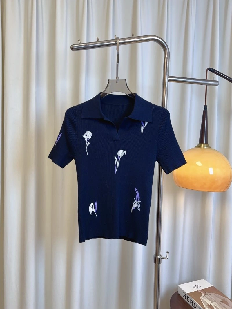 Unclassified Brand T-Shirts