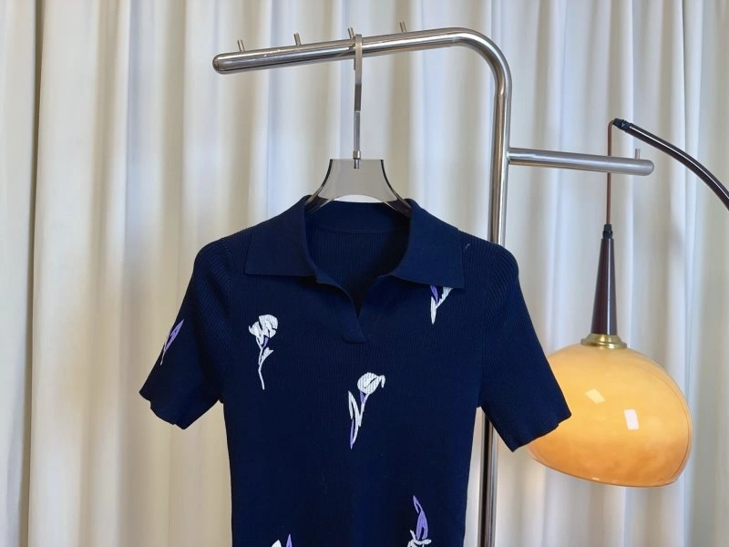 Discounted Unclassified Brand T-Shirts