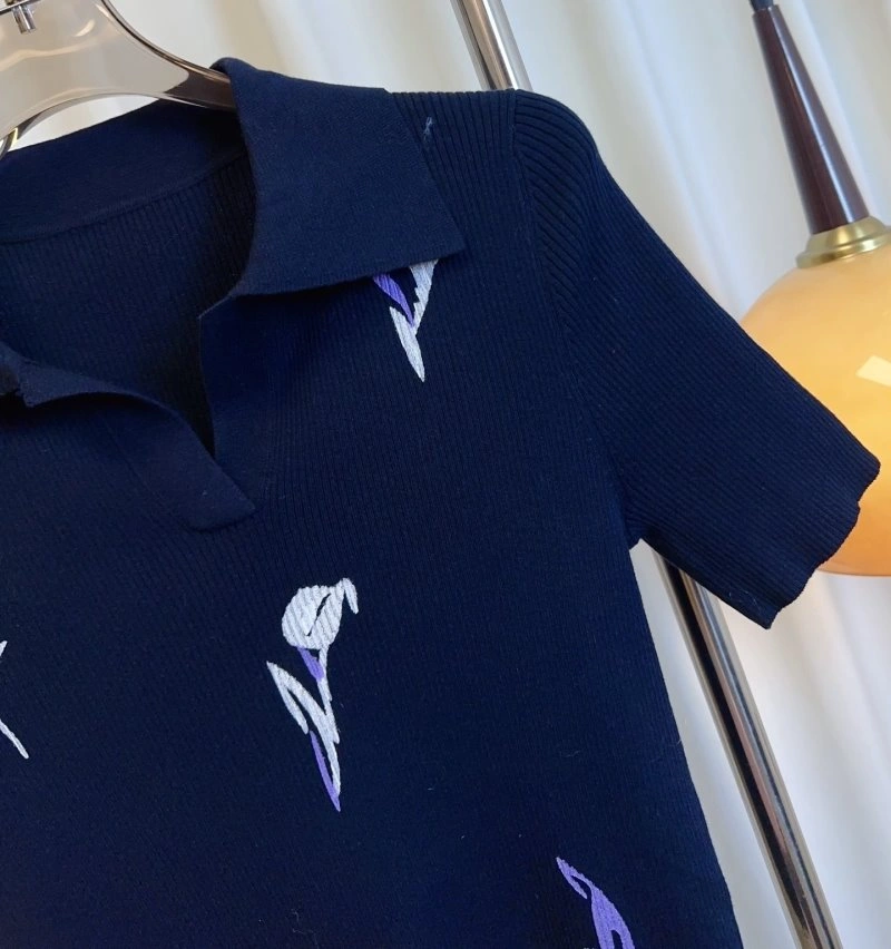 Discounted Unclassified Brand T-Shirts