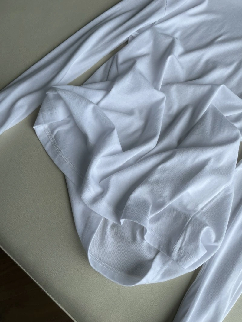 Affordable Unclassified Brand T-Shirts