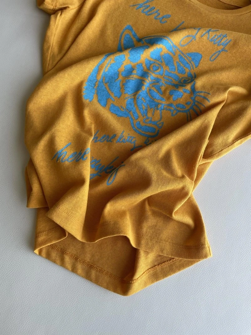 Real Unclassified Brand T-Shirts