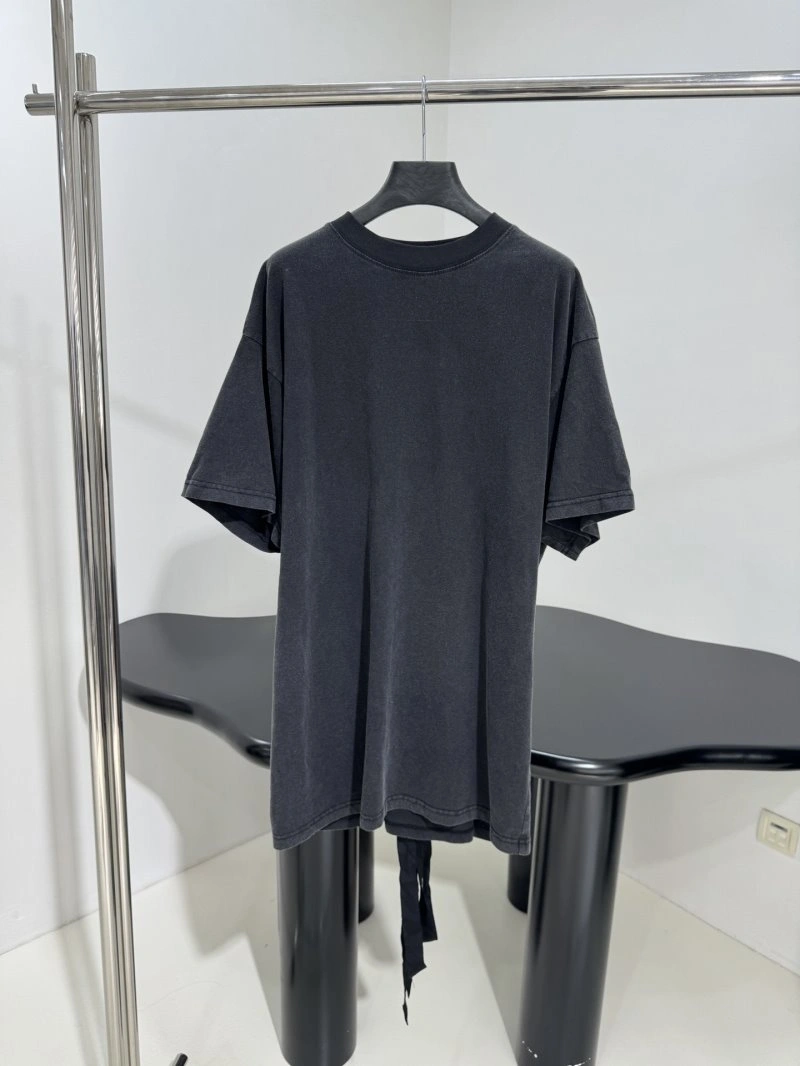 Unclassified Brand T-Shirts