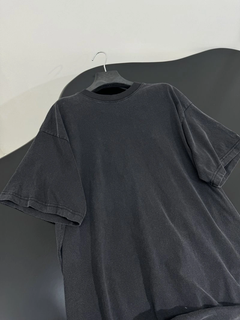 Original Unclassified Brand T-Shirts