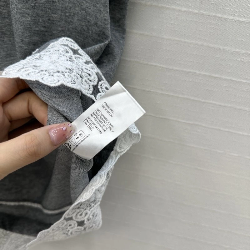 Original Unclassified Brand T-Shirts