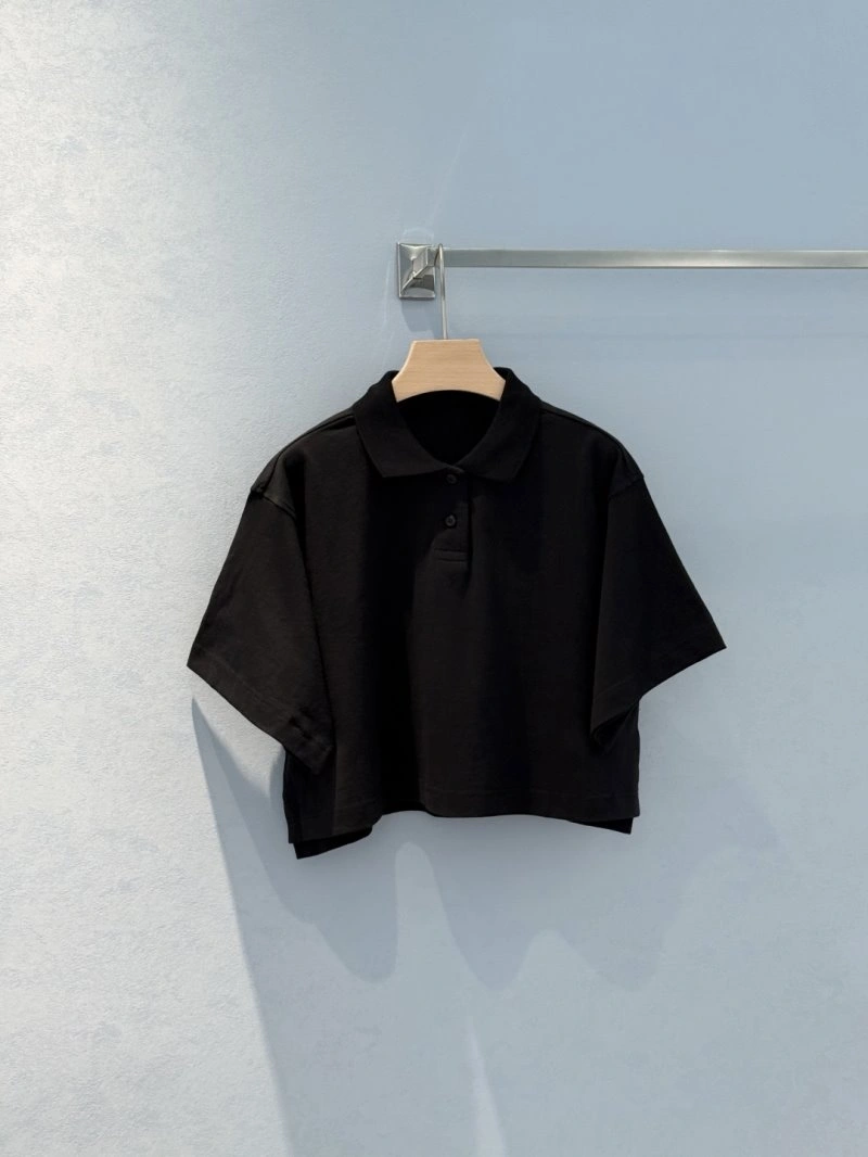Unclassified Brand T-Shirts