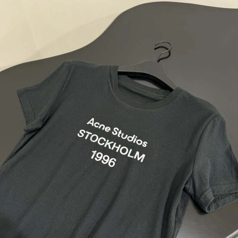 Economical Unclassified Brand T-Shirts