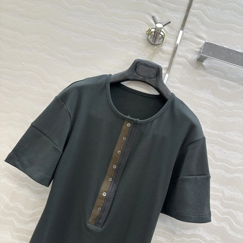 Inexpensive Unclassified Brand T-Shirts