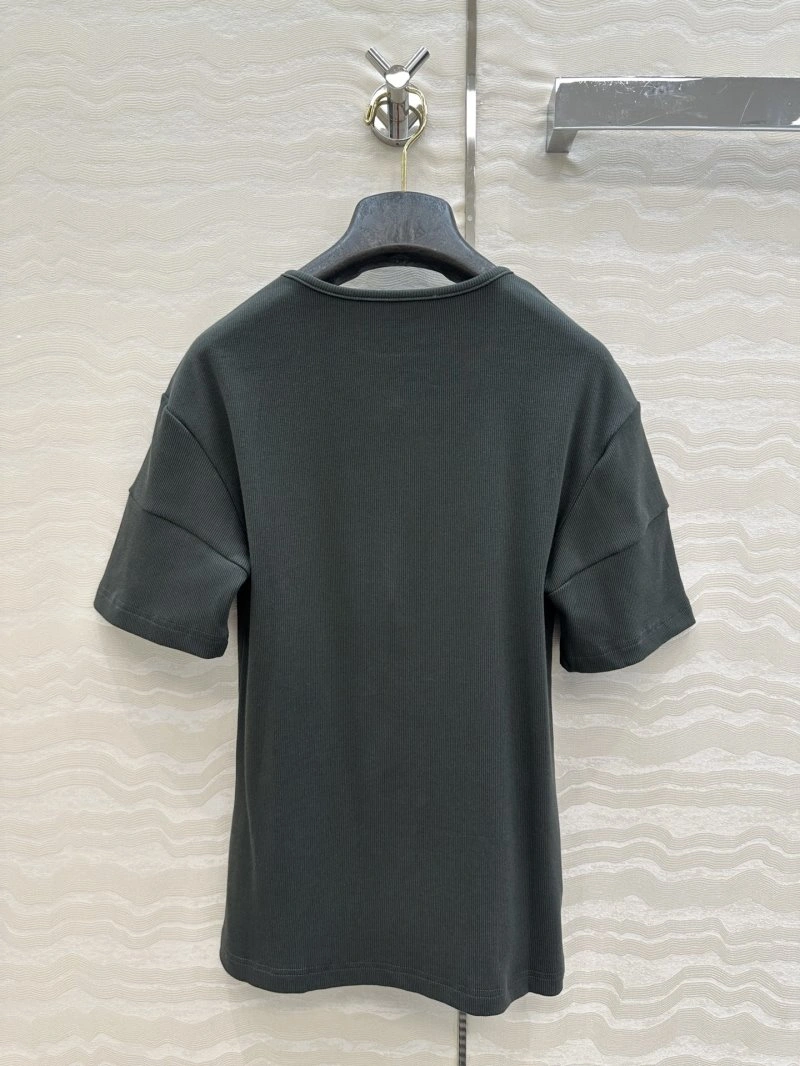 Inexpensive Unclassified Brand T-Shirts