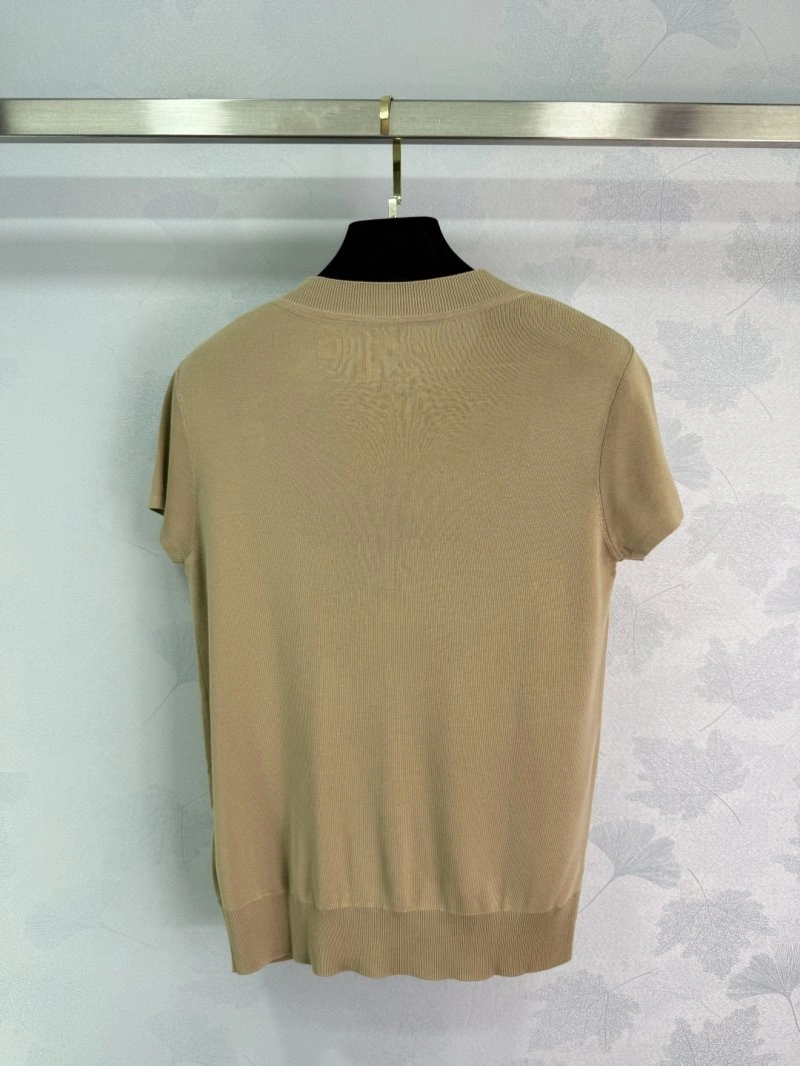 Discounted Unclassified Brand T-Shirts