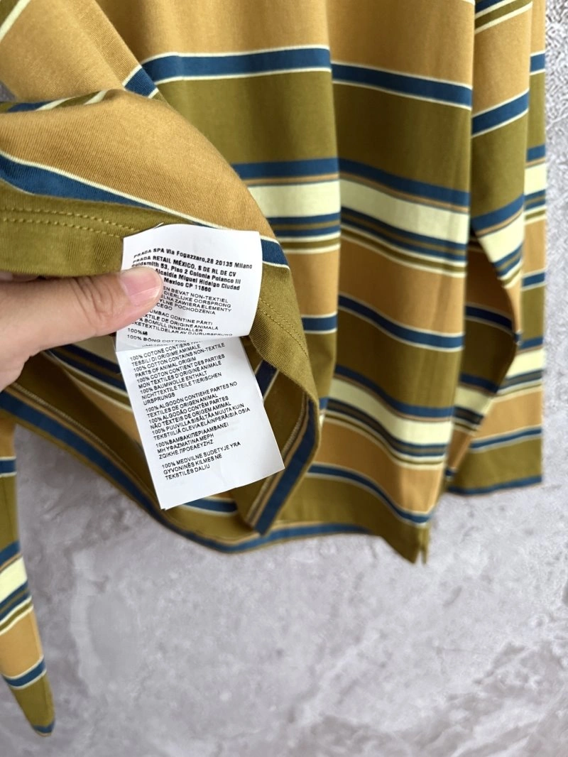 Inexpensive Unclassified Brand T-Shirts