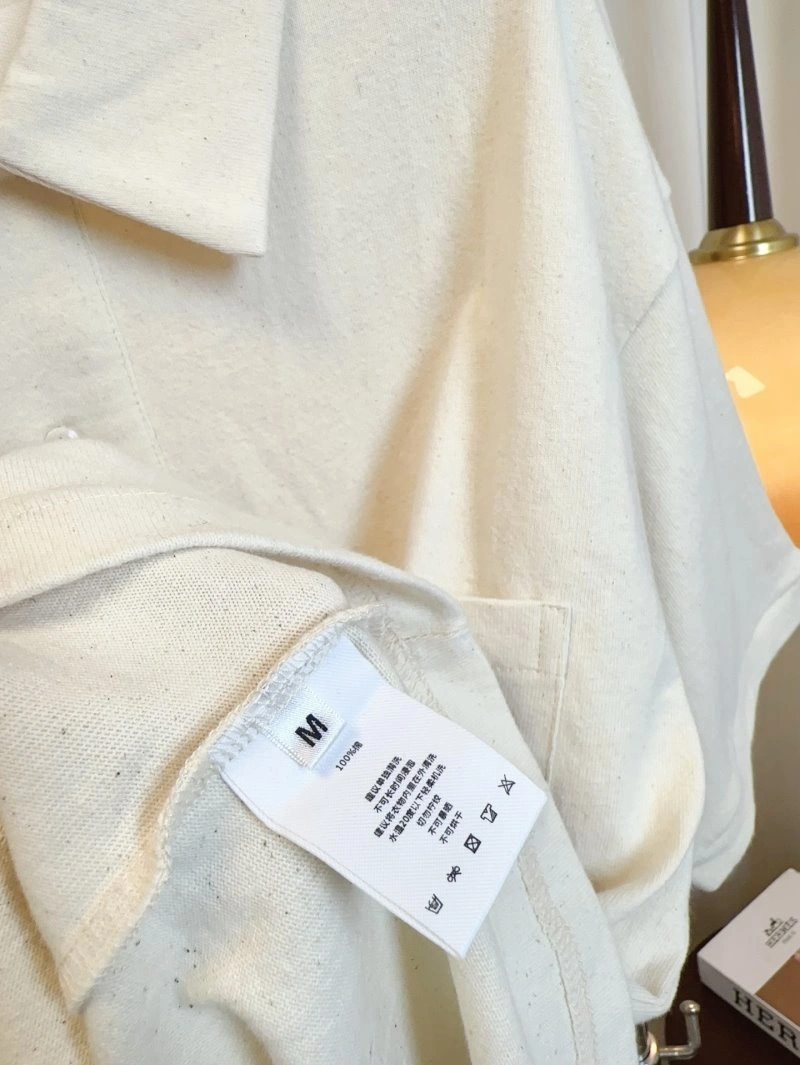 Discounted Unclassified Brand T-Shirts
