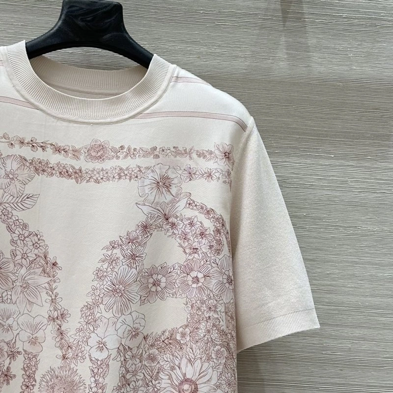 Affordable Unclassified Brand T-Shirts