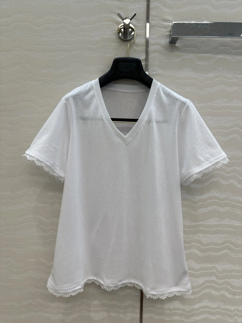 Unclassified Brand T-Shirts