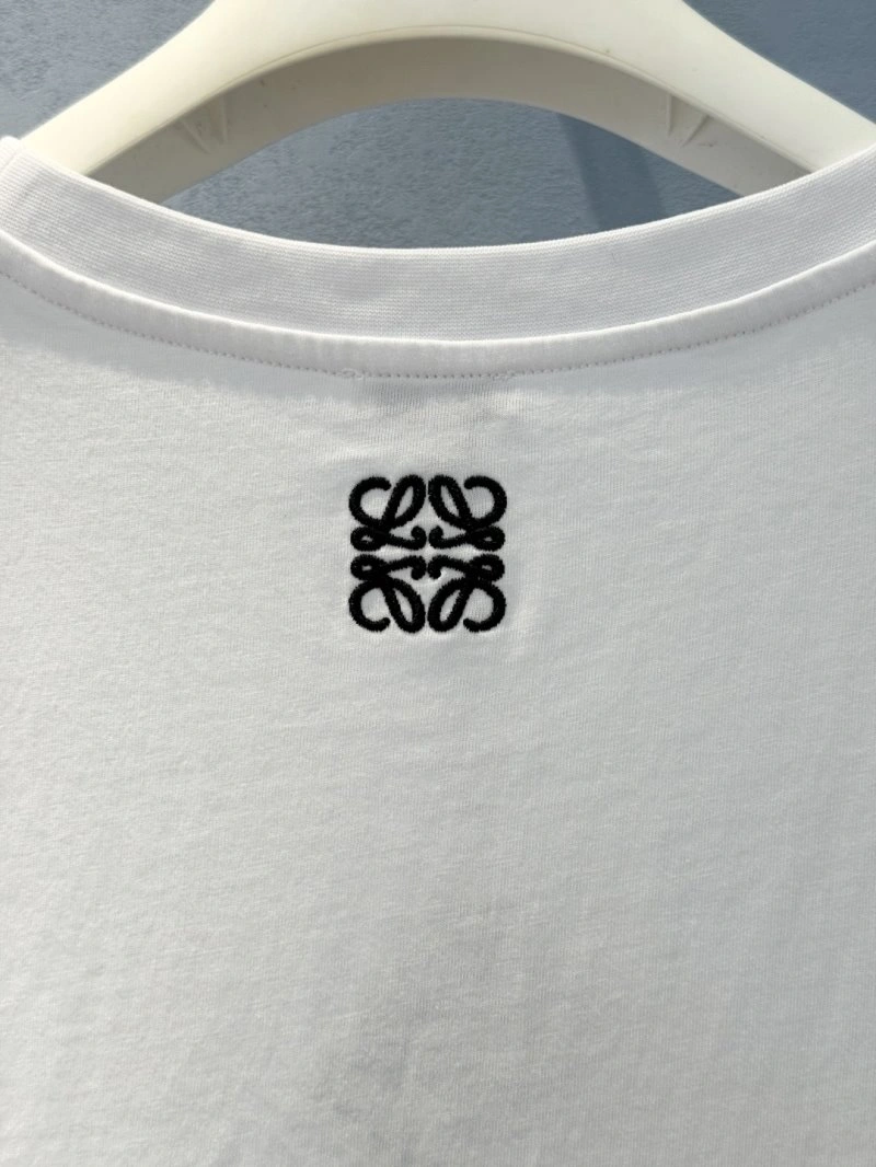Real Unclassified Brand T-Shirts