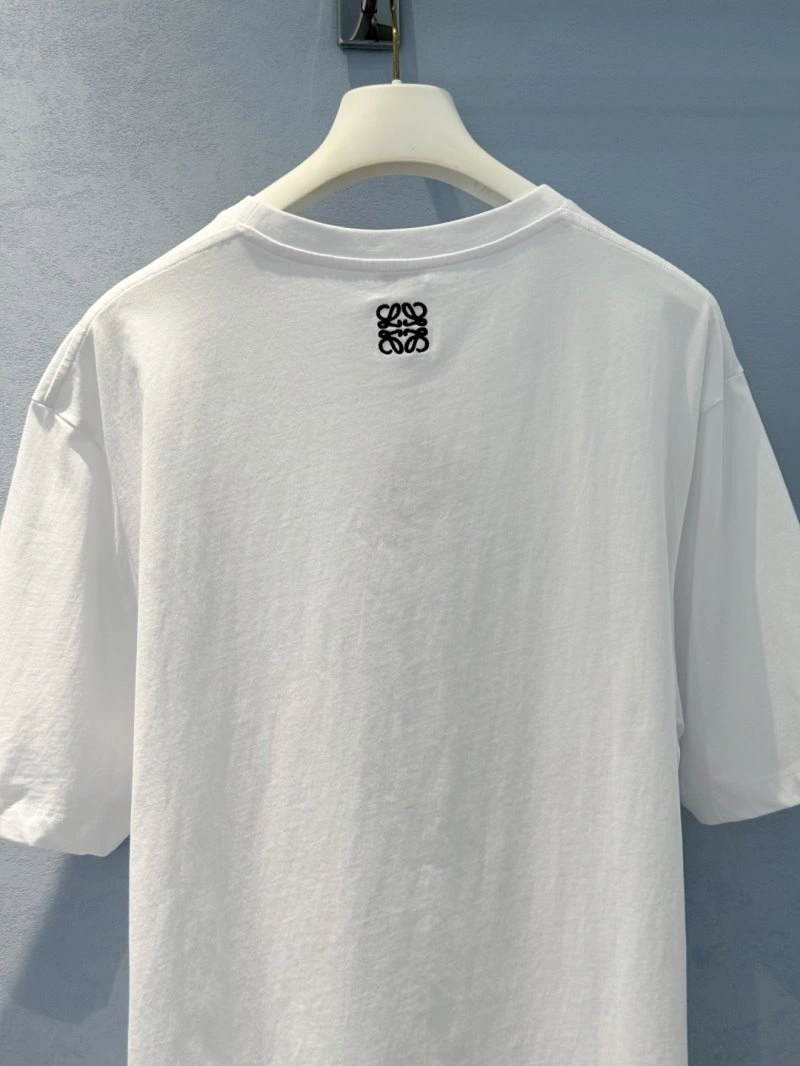 Real Unclassified Brand T-Shirts