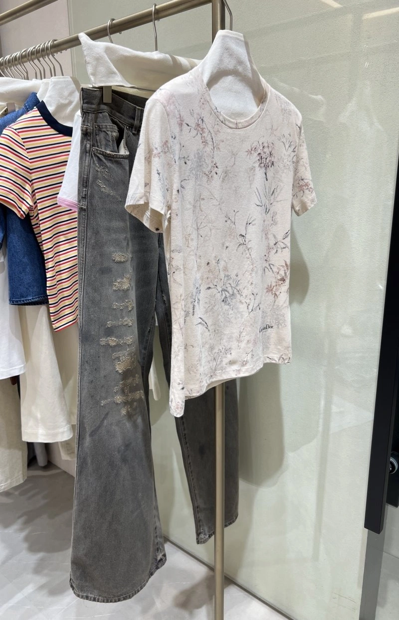 Bargain Unclassified Brand T-Shirts