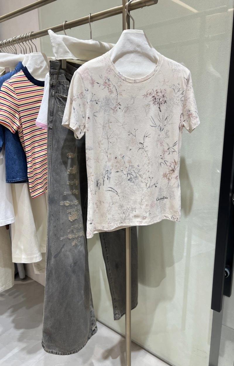 Bargain Unclassified Brand T-Shirts