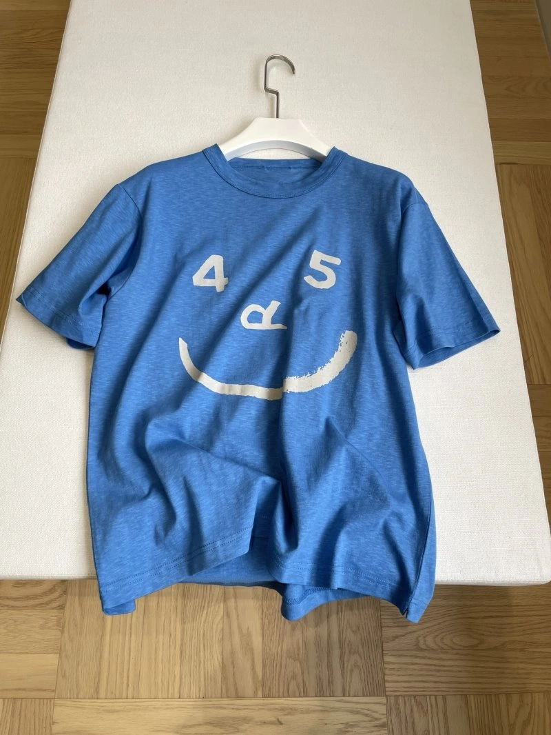 Unclassified Brand T-Shirts