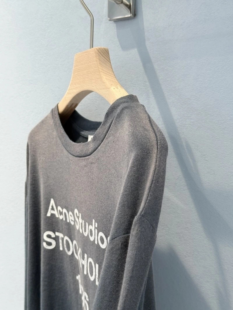 Discounted Unclassified Brand T-Shirts