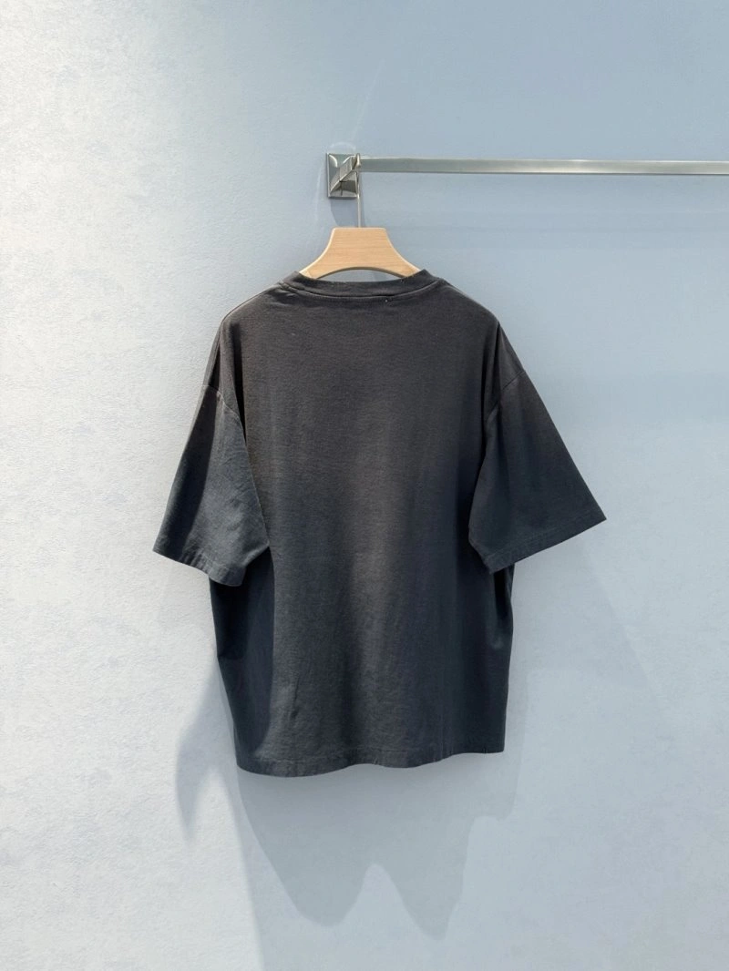 Inexpensive Unclassified Brand T-Shirts