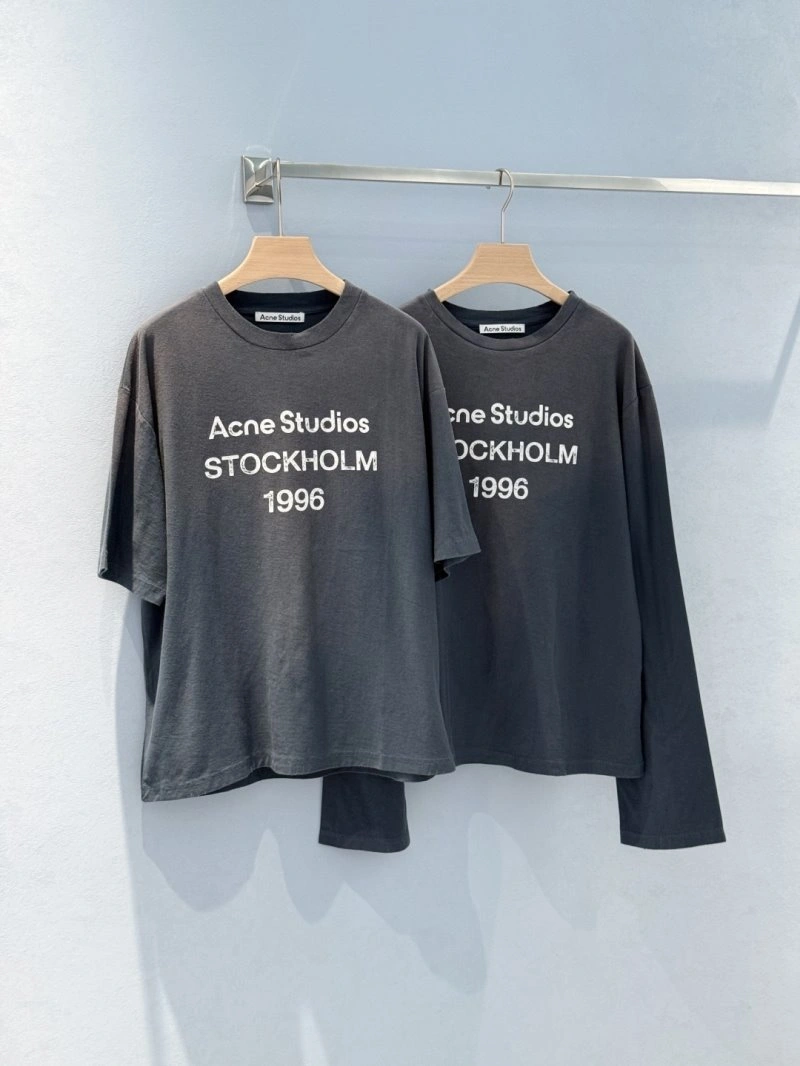 Inexpensive Unclassified Brand T-Shirts