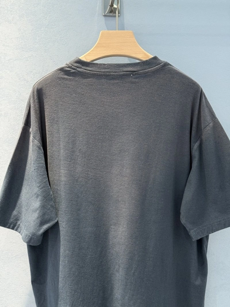 Inexpensive Unclassified Brand T-Shirts