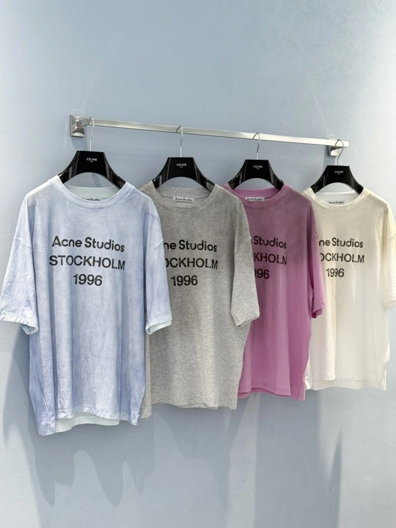 Low-cost Unclassified Brand T-Shirts