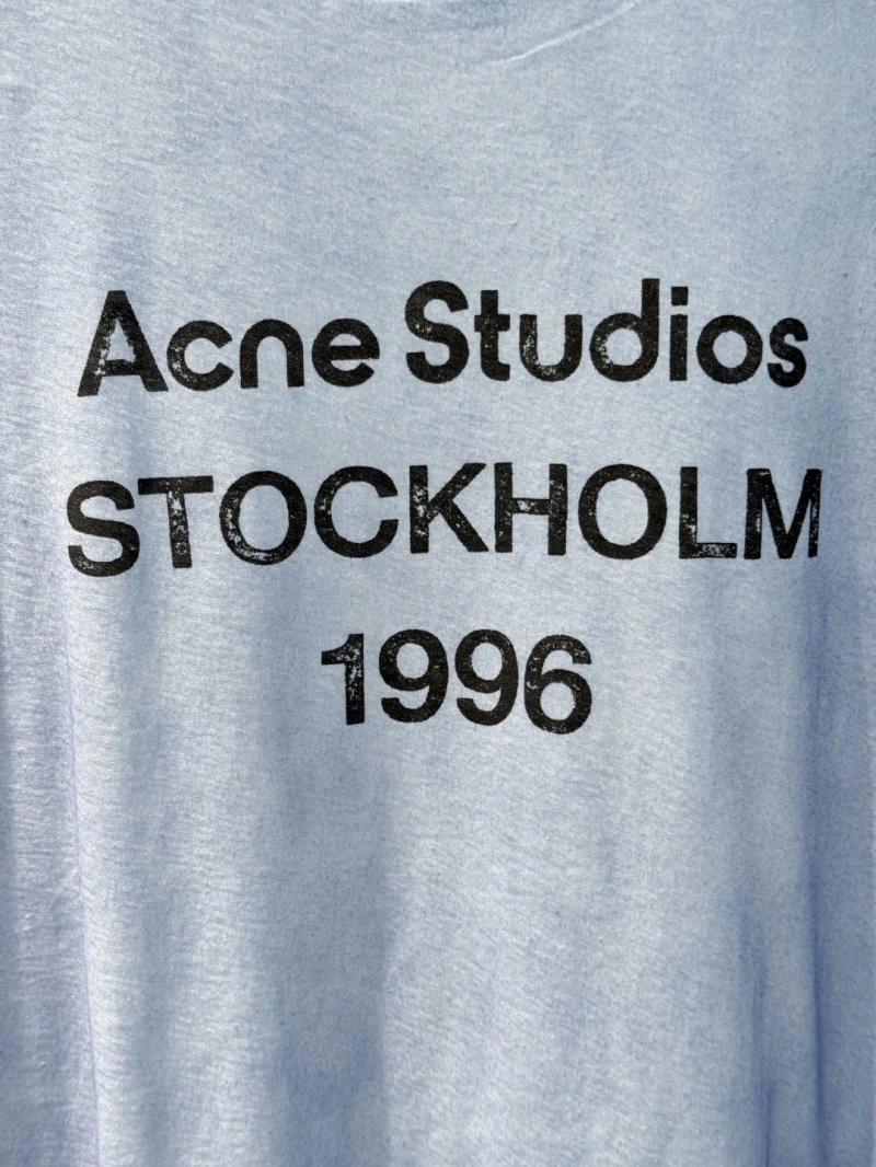 Low-cost Unclassified Brand T-Shirts