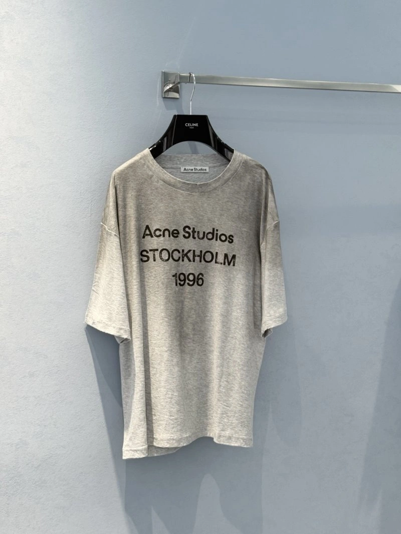 Top match Unclassified Brand T-Shirts
