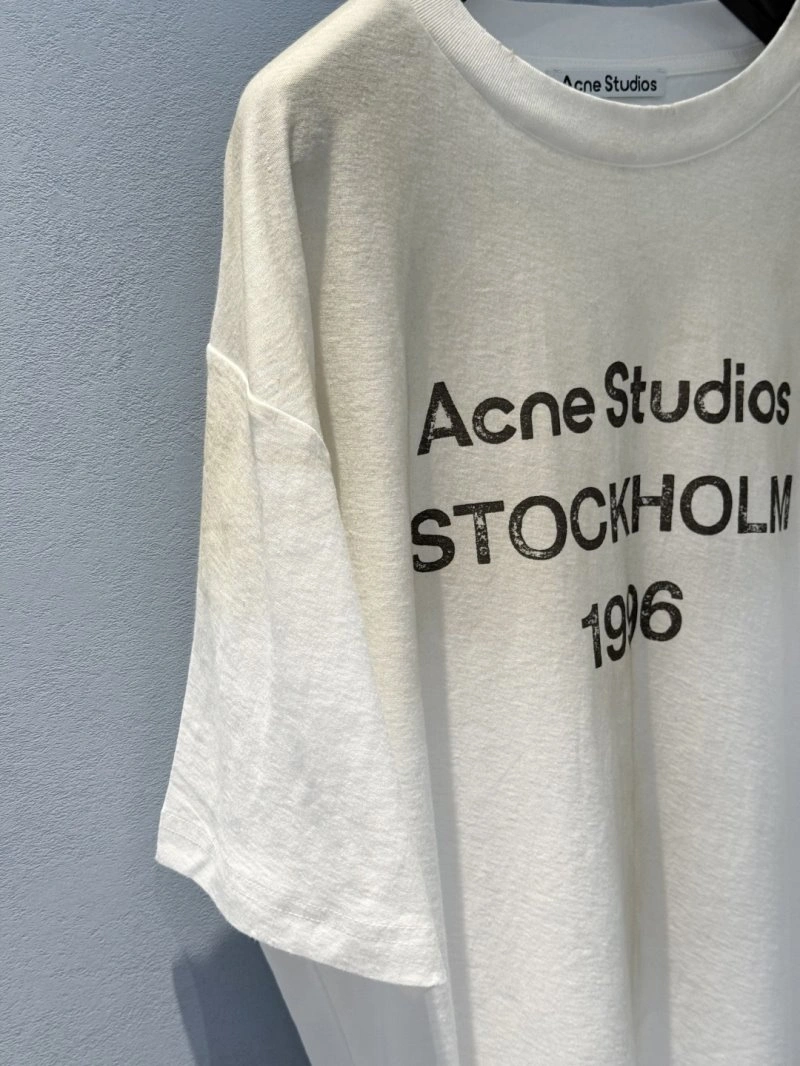 Economical Unclassified Brand T-Shirts