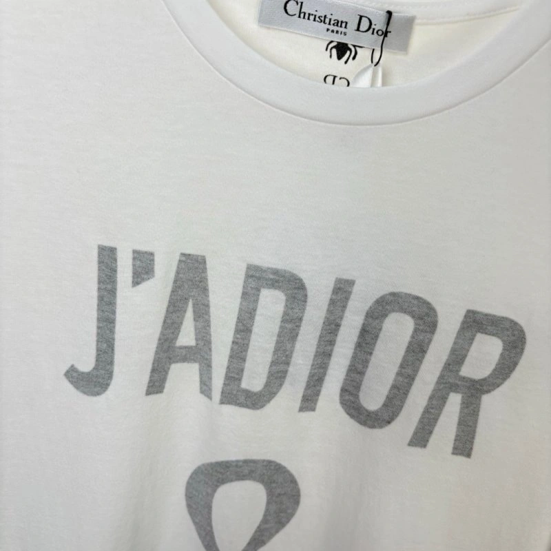 Affordable Unclassified Brand T-Shirts