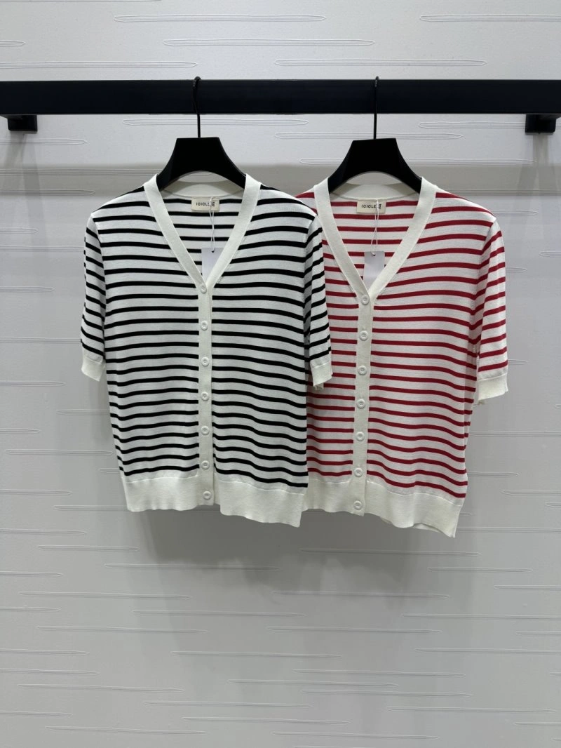 Unclassified Brand T-Shirts
