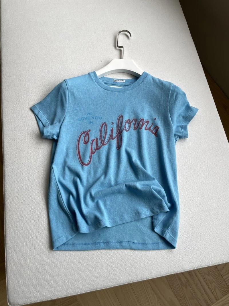 Unclassified Brand T-Shirts