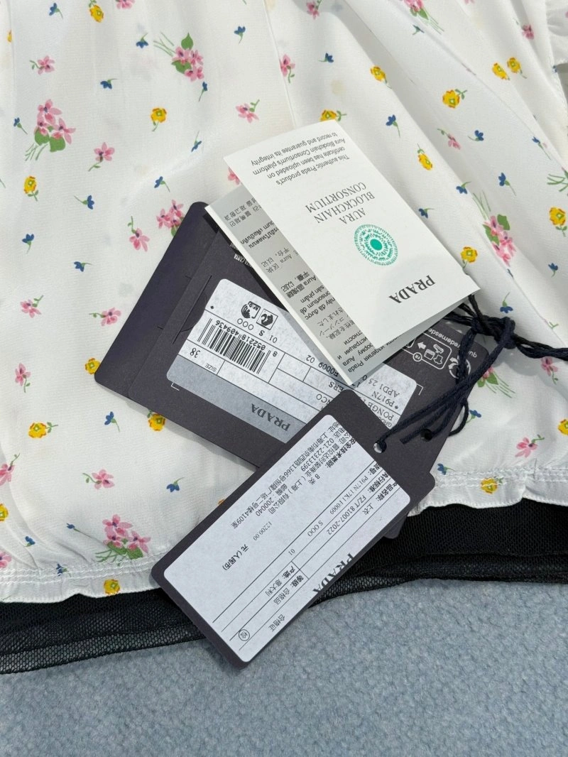 High fidelity Unclassified Brand T-Shirts