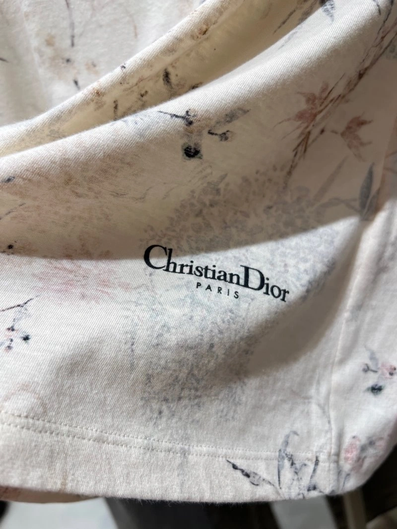 Official Unclassified Brand T-Shirts